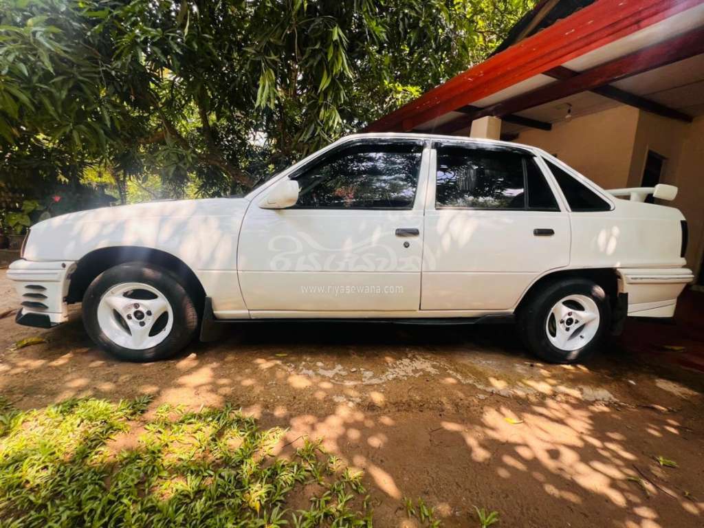 Daewoo Racer Used 1993 Petrol Rs. 1390000 Sri Lanka