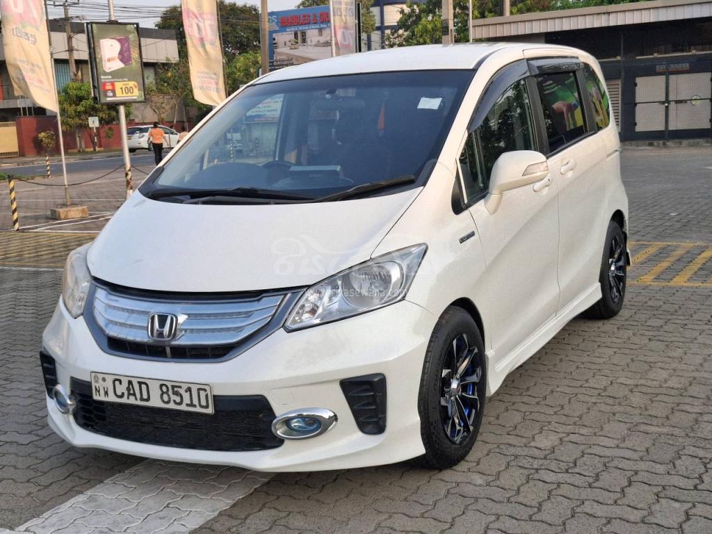 Honda GP3 FREED Used 2013 Petrol Rs. 8350000 Sri Lanka
