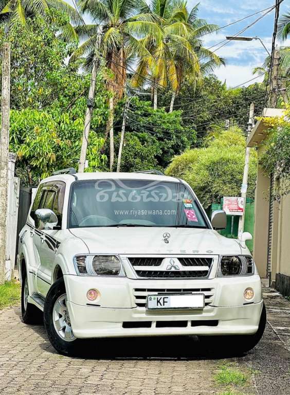 Mitsubishi Montero V6 Used 2006 Petrol Rs. 12200000 Sri Lanka