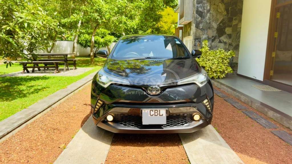 Toyota CHR NGX50 Turbo Used 2018 Petrol Rs. 11775000 Sri Lanka
