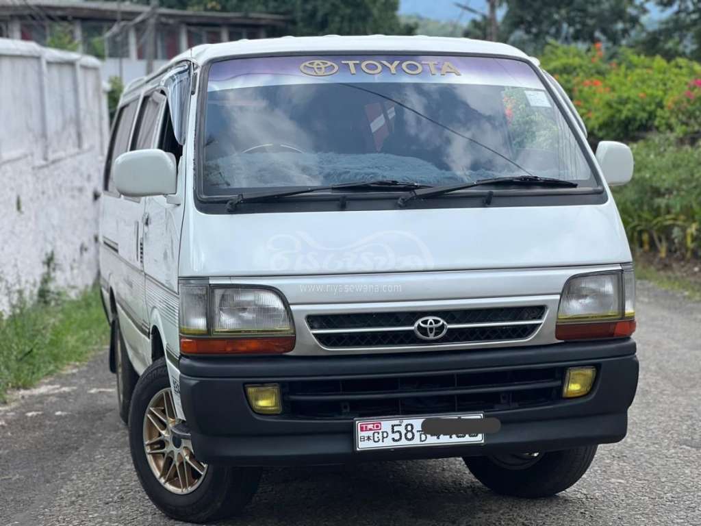 Toyota HIACE DOLPHIN 113 LONG Used 1992 Diesel Negotiable Sri Lanka