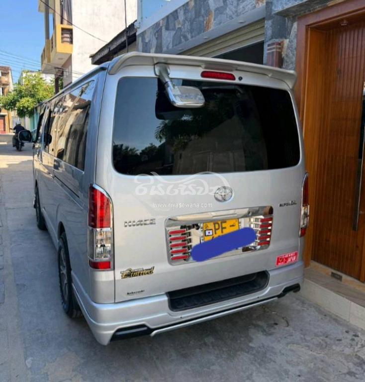 Toyota KDH 200 Super Gl Used 2006 Diesel Negotiable Sri Lanka