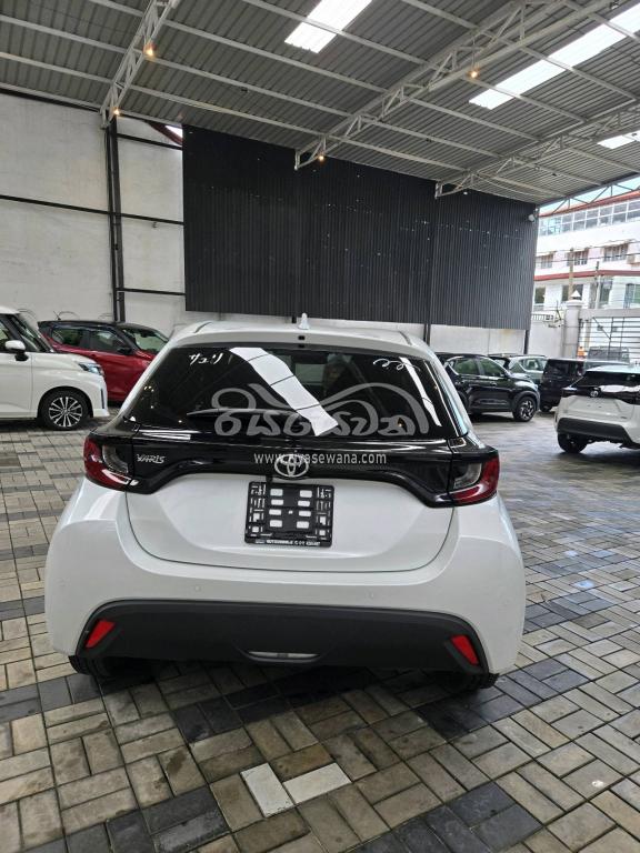 Toyota YARIS New 2024 Petrol Rs. 10300000 Sri Lanka